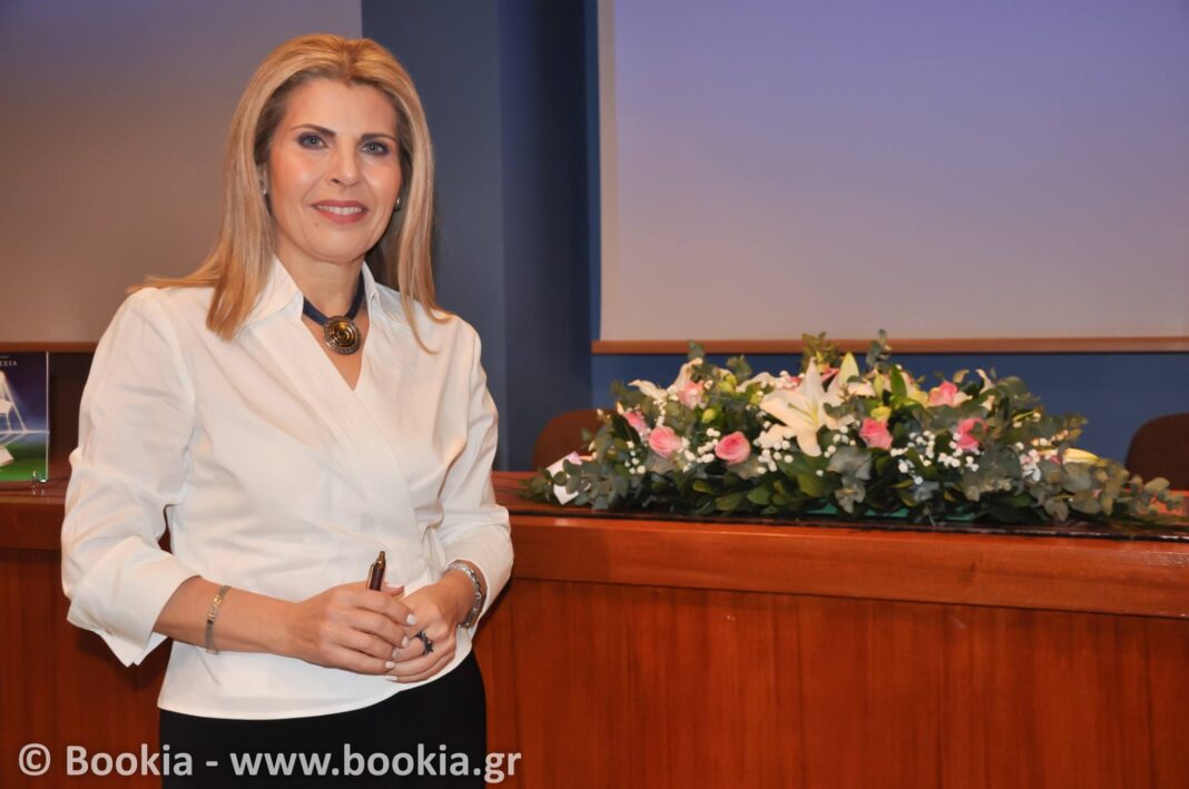 Η Μαρία Μαραγκού παρουσιάζει το νέο της βιβλίο «Από τον Οδυσσέα του ...
