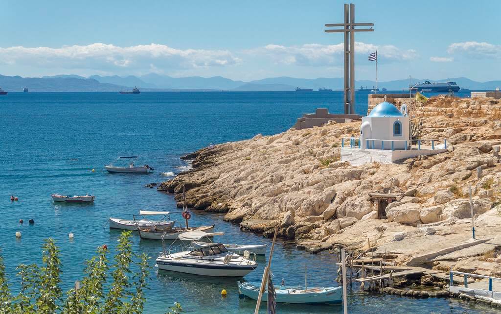 ΚΑΘΑΡΑ ΔΕΥΤΕΡΑ στον Πειραιά: Δείτε πού θα φάτε σαρακοστιανά!