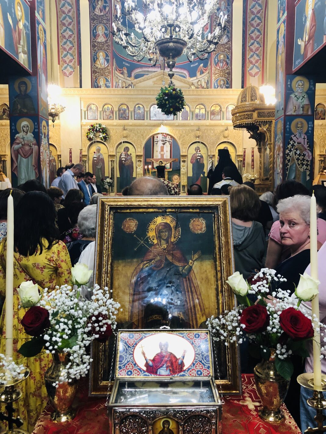 ΑΓΙΑ ΜΑΡΙΝΑ ΠΕΙΡΑΙΑ: Με κάθε μεγαλοπρέπεια ο Πανηγυρικός Εσπερινός (ΦΩ